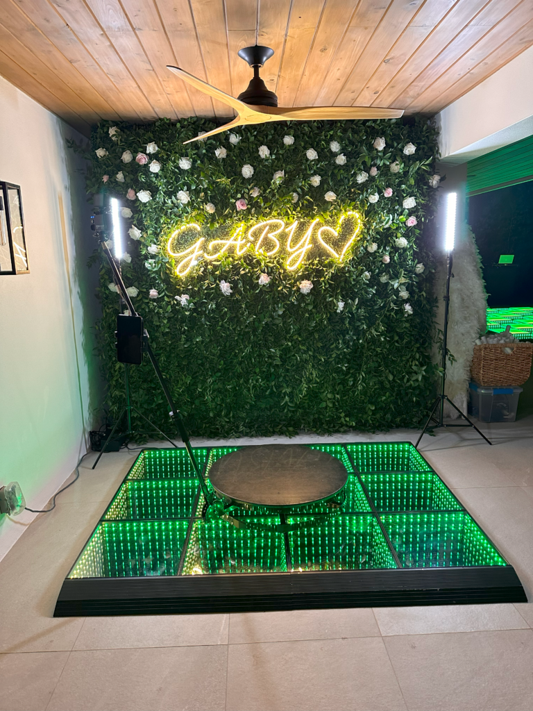 Home - LED Dance Floors | Corporate Events | Weddings & More